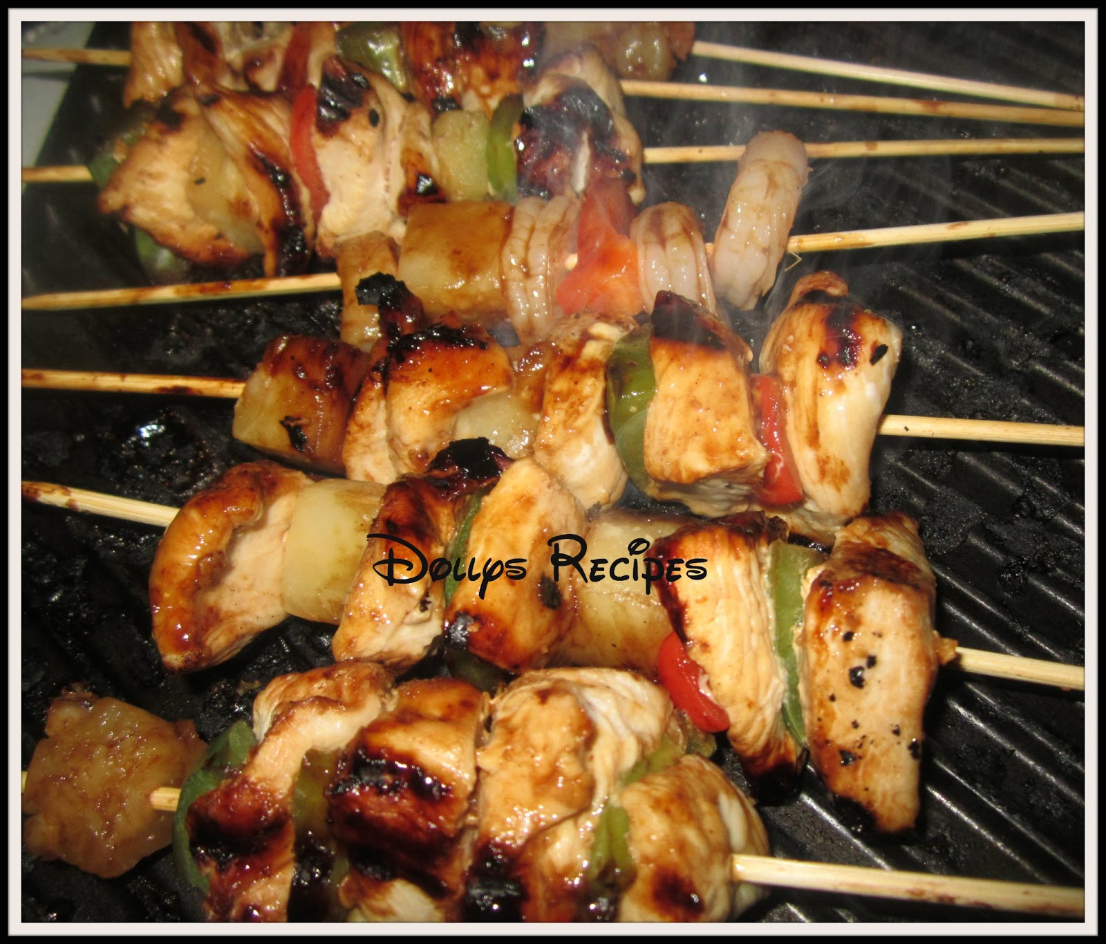 Dolly's Recipes N' more: Pinchitos de Pollo y piña en Salsa Teriyaki