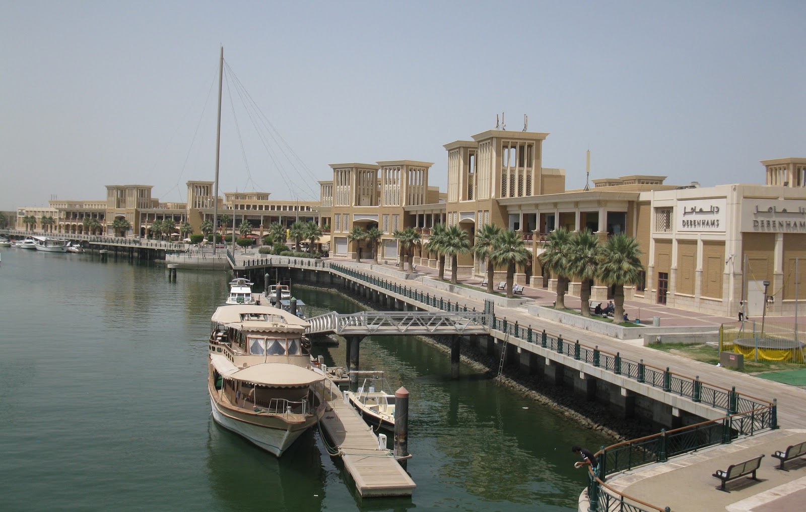 Beautiful Architecture in Kuwait: Souq Sharq