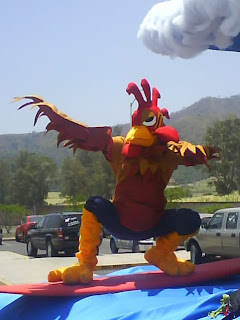 DISEÑO RU250: Surfing Chicken