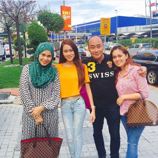 Mari Berkenalan Dengan Keluarga Senrose. Mana Tumpahnya Kuah Kalau ...