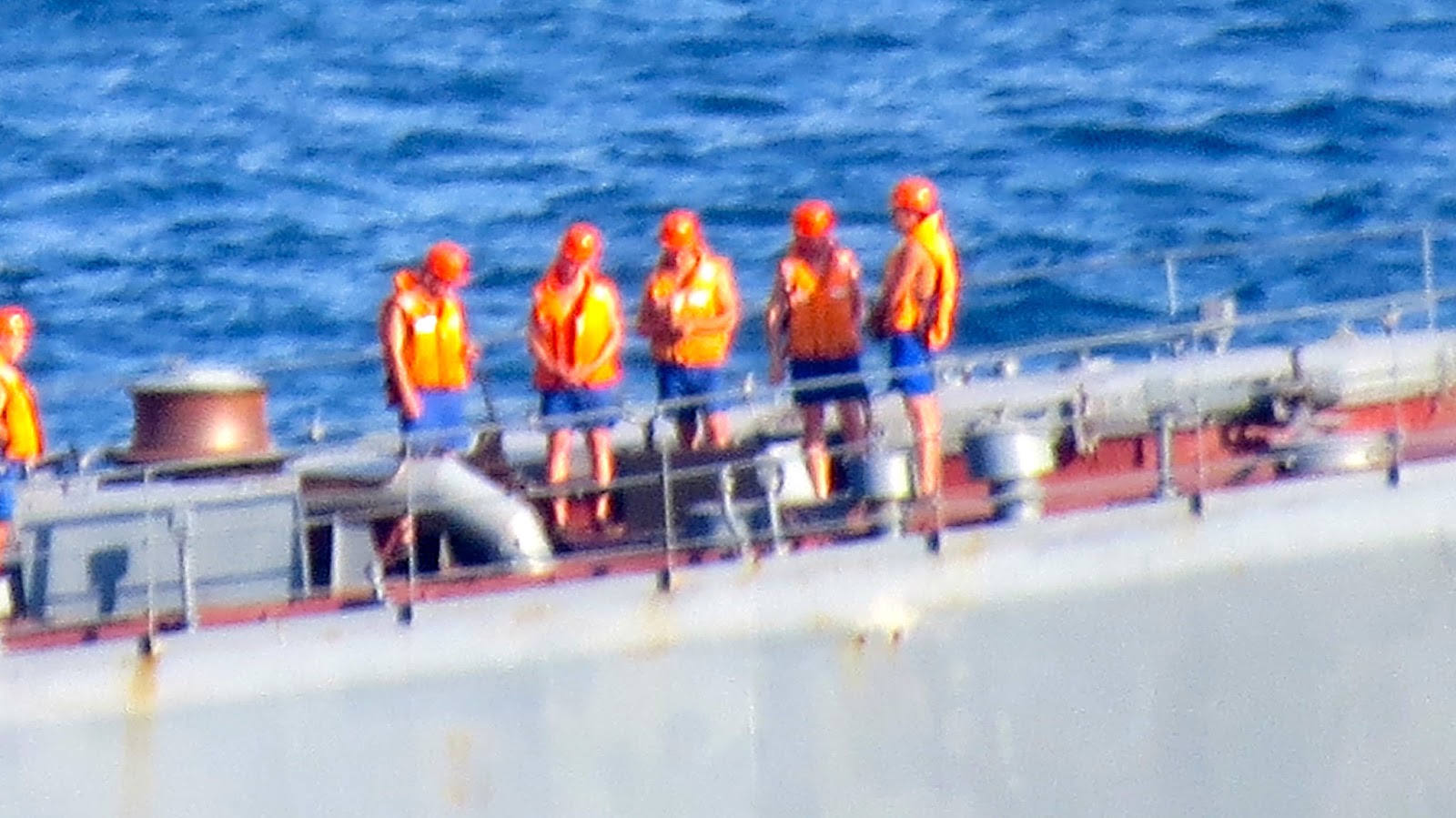 WARSHIPS ON THE BOSPHORUS: 127 BDK 43 MINSK,775 ROPUCHA CLASS