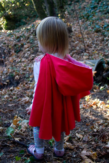 a westerly fold: How to Make your Toddler a Little Red Riding Hood Cape