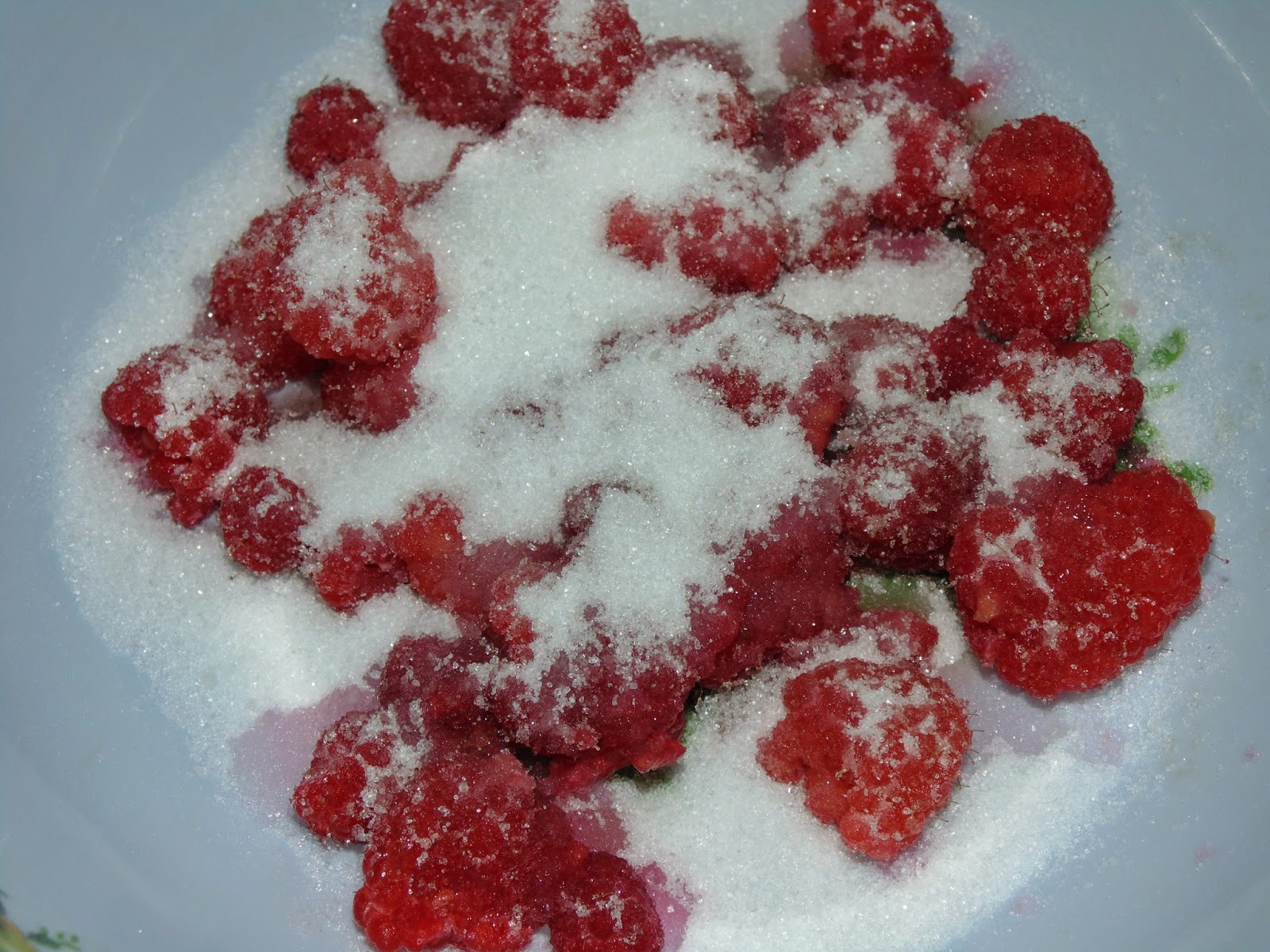 Raspberry jam - recipe (including photos) | Life in Luxembourg