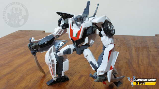Suta, el blog: Wheeljack de Transformers: Prime RID. Review