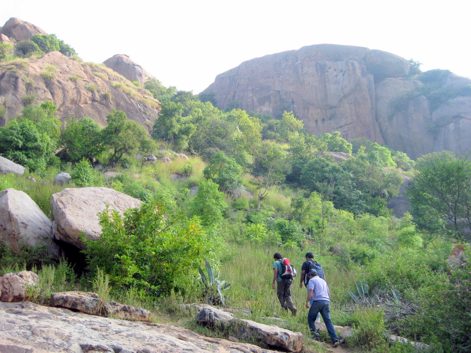 This is me...:): Ramanagara Trek – Bouldering, Rock Climbing, Rappelling, Chimney Climbing and ...