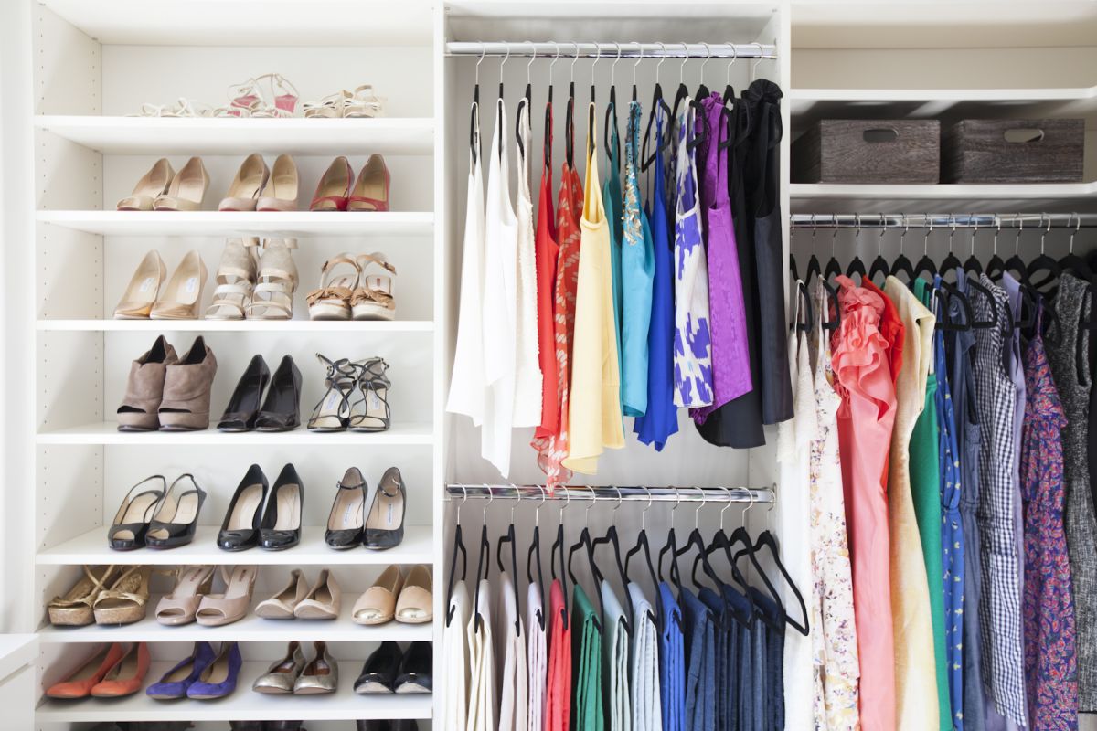 30 idées pour organiser votre dressing | Comment organiser son dressing ...