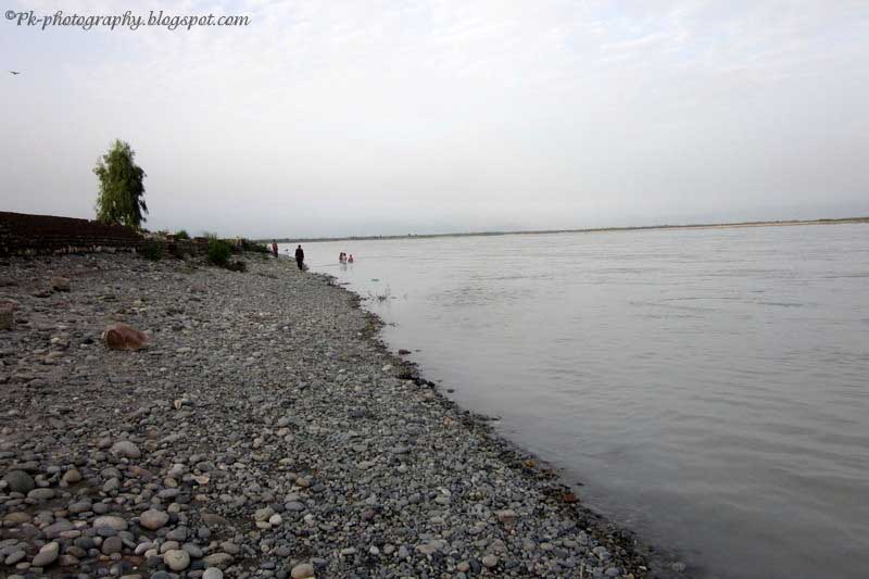 Hund Swabi | Nature, Cultural, and Travel Photography Blog