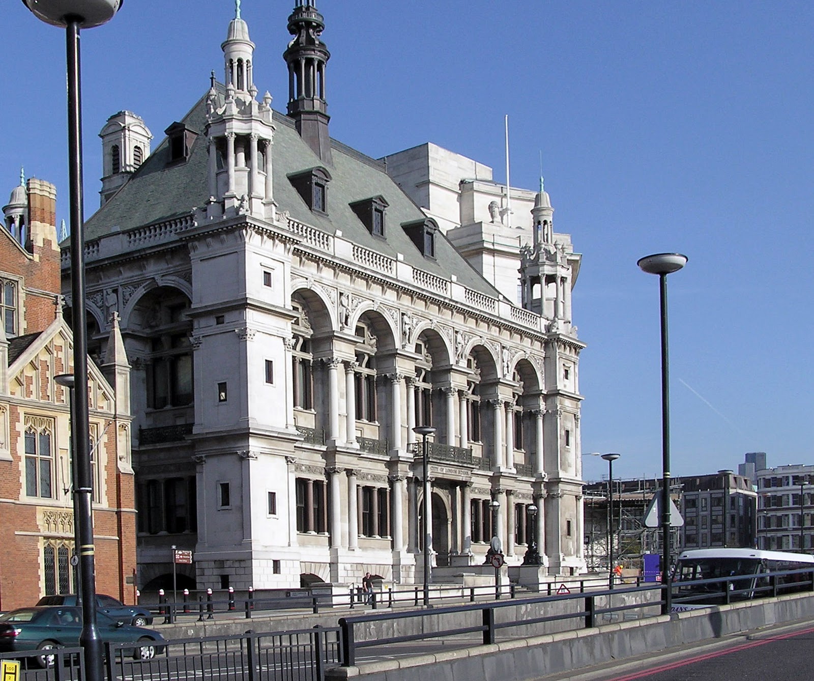 Linguistics theory: The London School