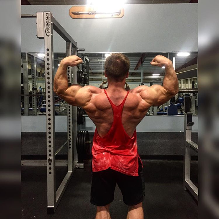 the beauty of male muscle: Kyle (2/3)