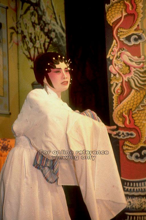 Blog To Express: Ways Done in the Past - Chinese Wayang