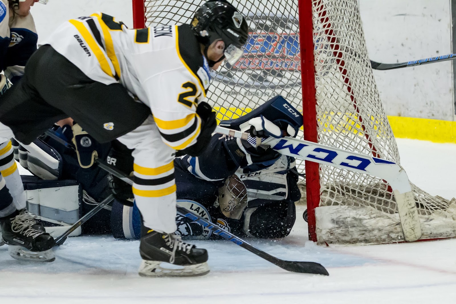 COQUITLAM EXPRESSIONS: COOPER STELLAR IN EXPRESS WIN OVER RIVERMEN