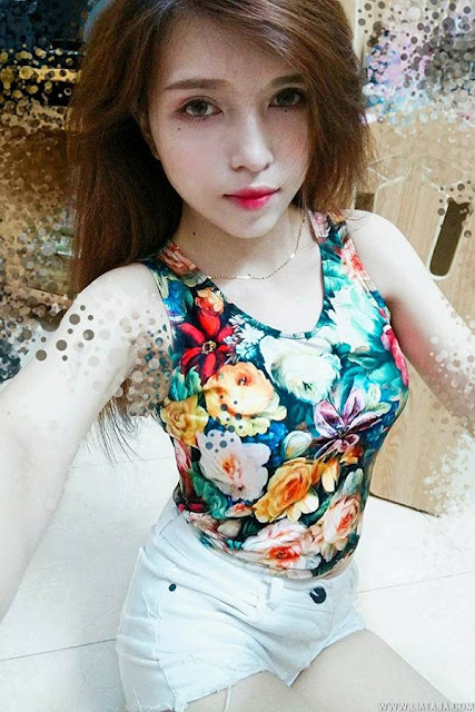 3 Wanita Cantik Vietnam Yang Menghebohkan Netizen Liat Aja