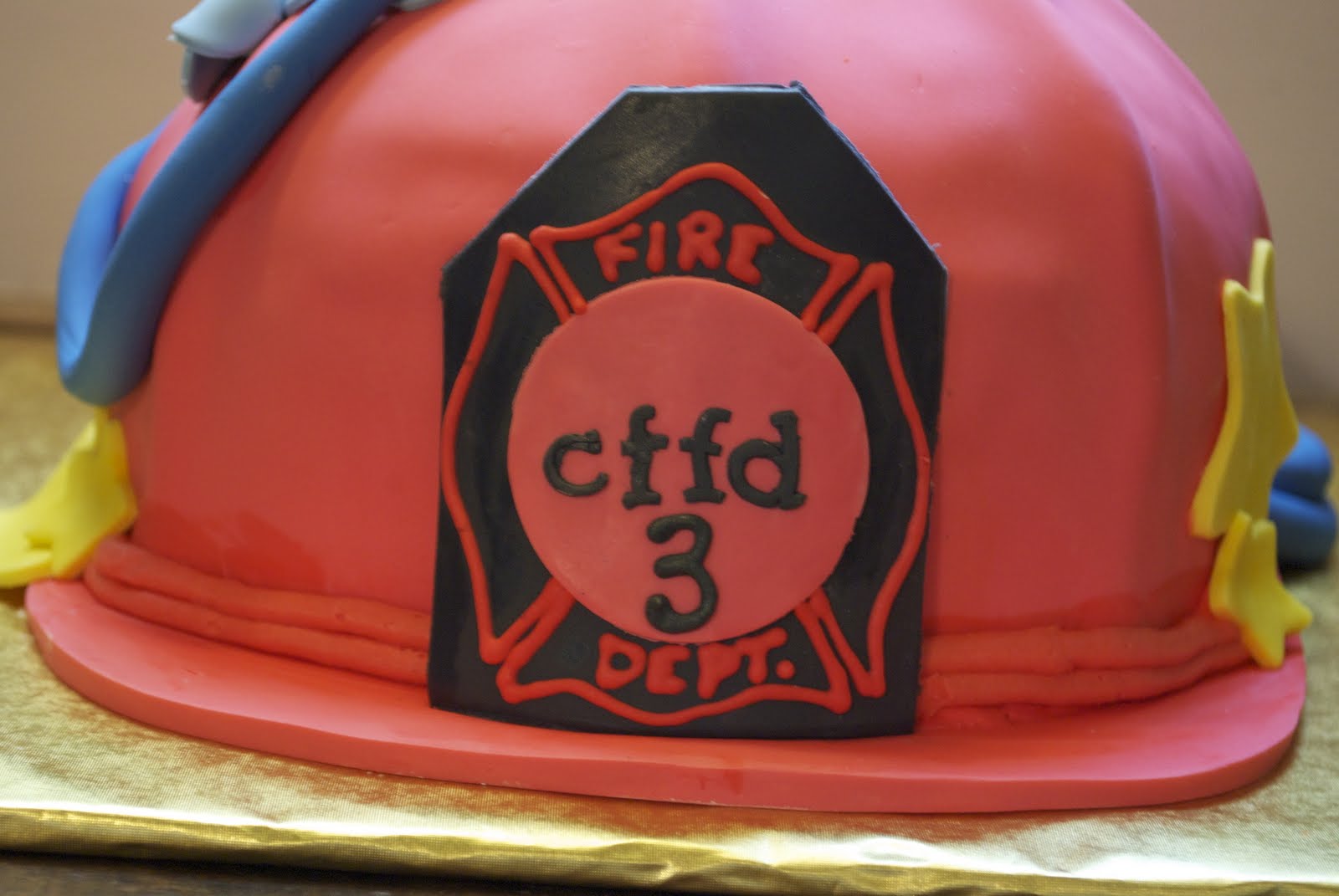 Country Cupboard Cakes: Firefighter Helmet Cake