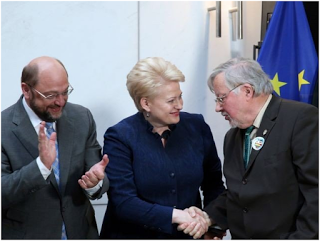 Dėstytojas nuovadoje: The Richest Man in Germany