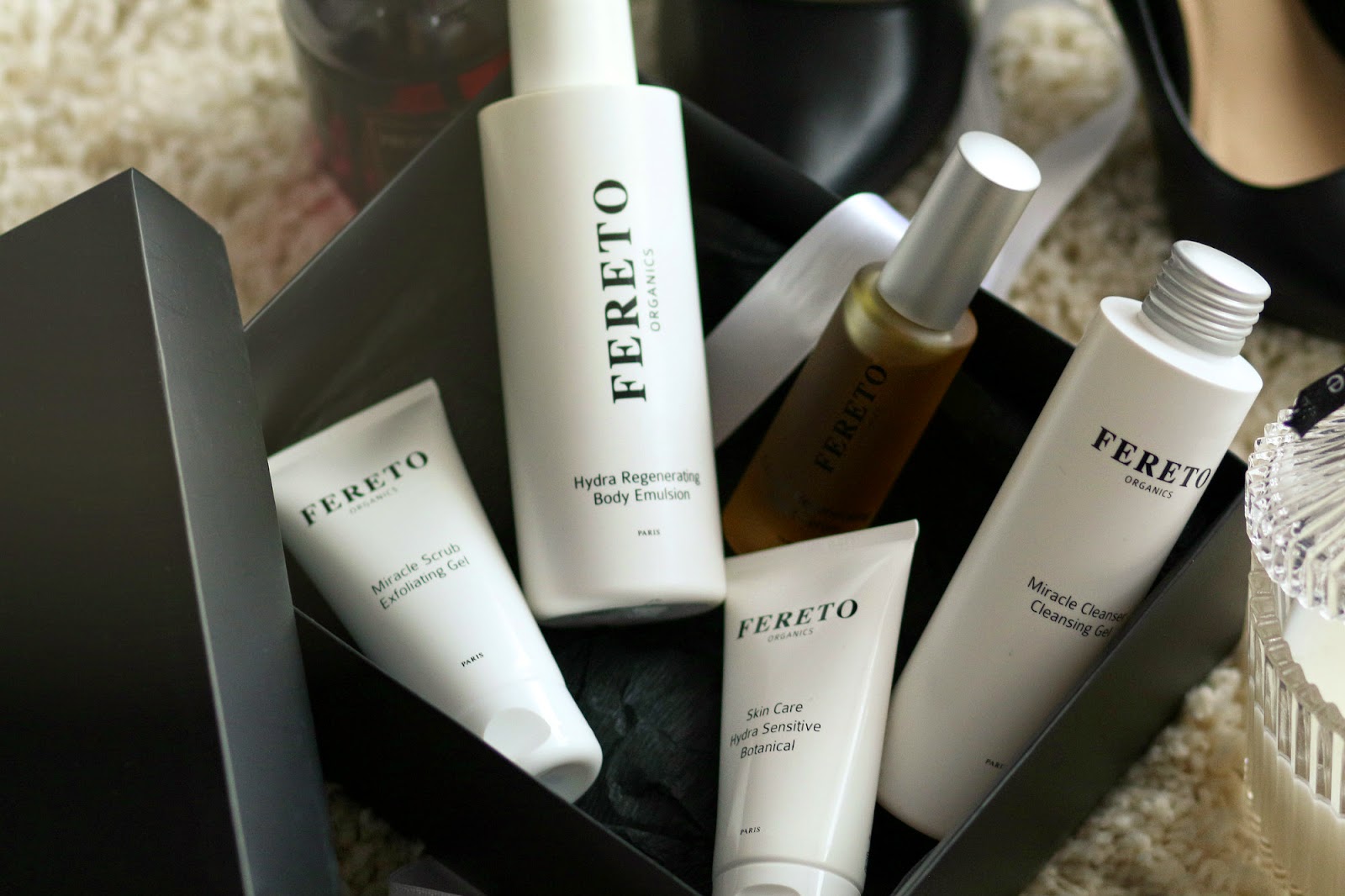 FERETO Organics | Rasfat pentru ten si corp | Sandra Bendre