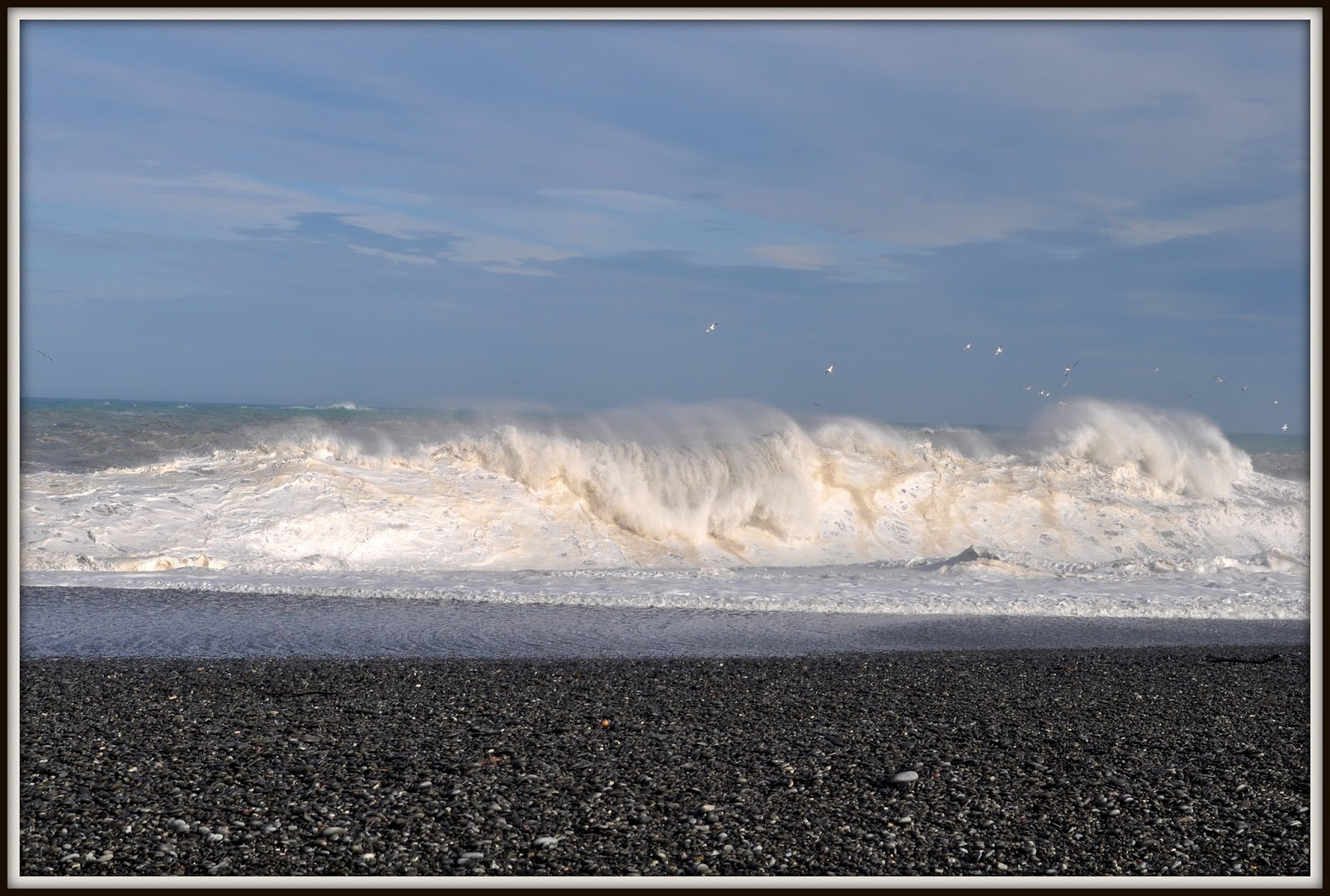 Dutchcorner: Raging waves