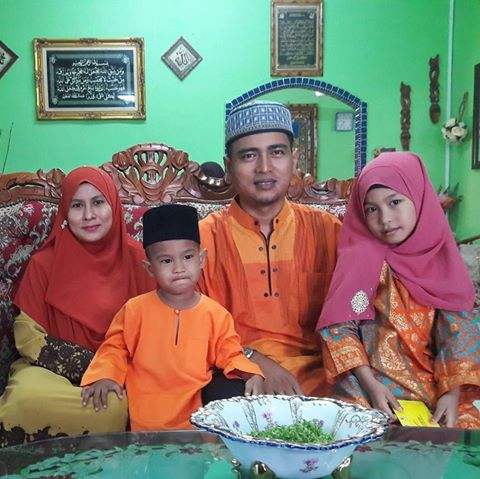 "Oren" Warna Pilihan Tema Pakaian Raya Untuk Beberapa Pimpinan AMANAH ...