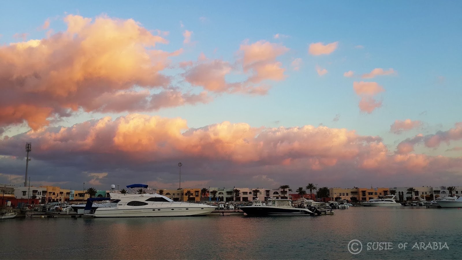 Jeddah Daily Photo: SkyWatch: Sunrise at Durrat Al Aroos