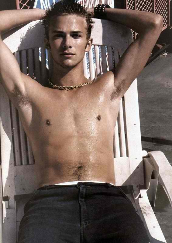 Elias McConnell | Heartthrob Candy