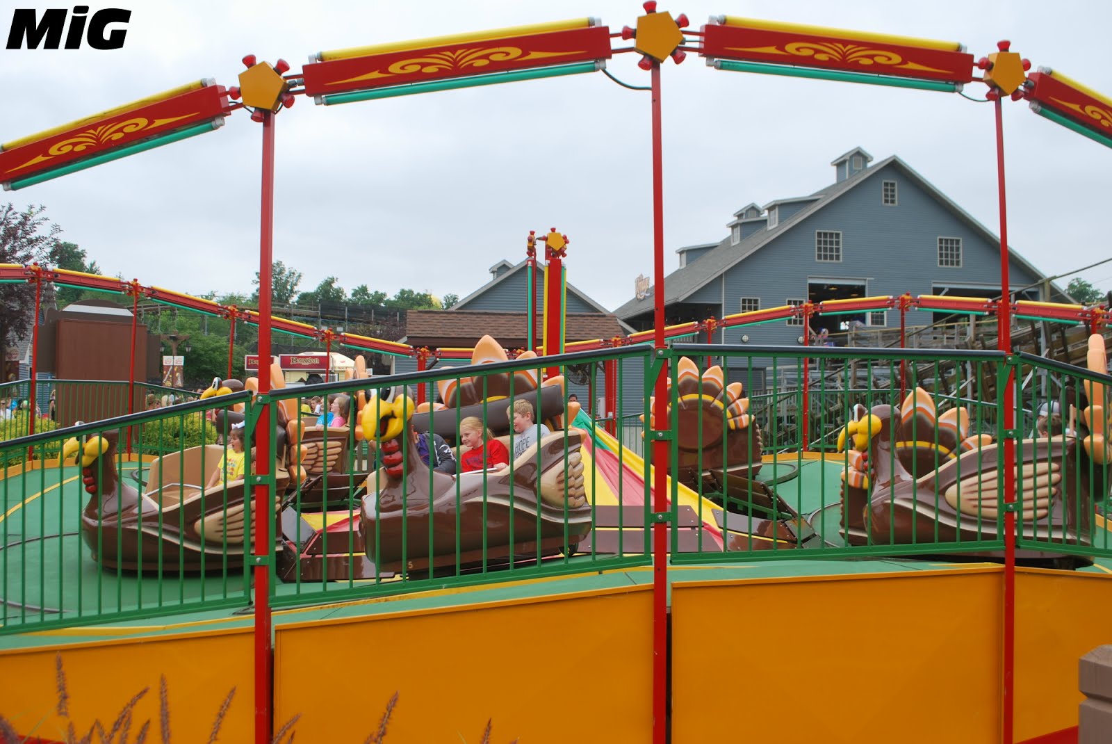 MidwestInfoGuide: Holiday World