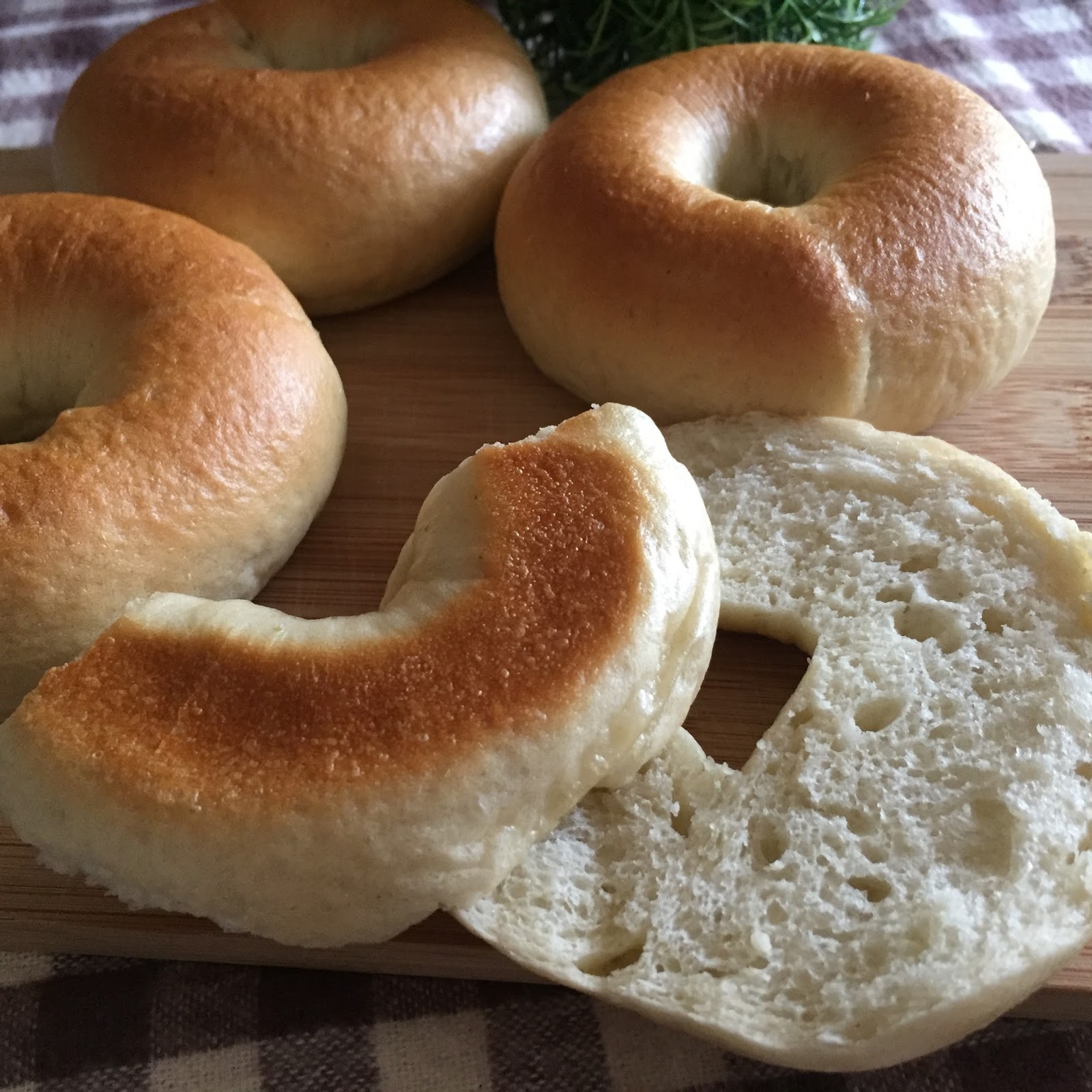 My Mind Patch: My First Bagel - Pandan flavour 香兰贝果