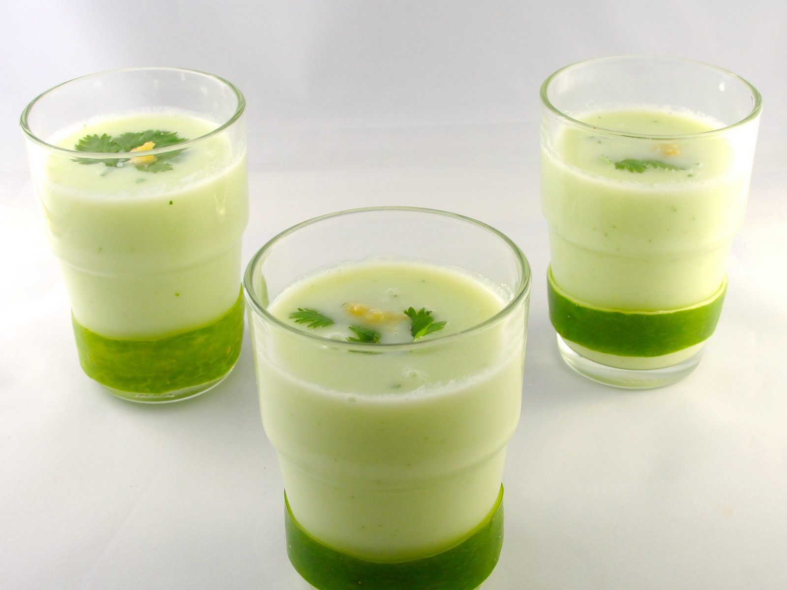 Krithi's Kitchen: Spicy Cucumber Buttermilk / Vellari Neer Mor