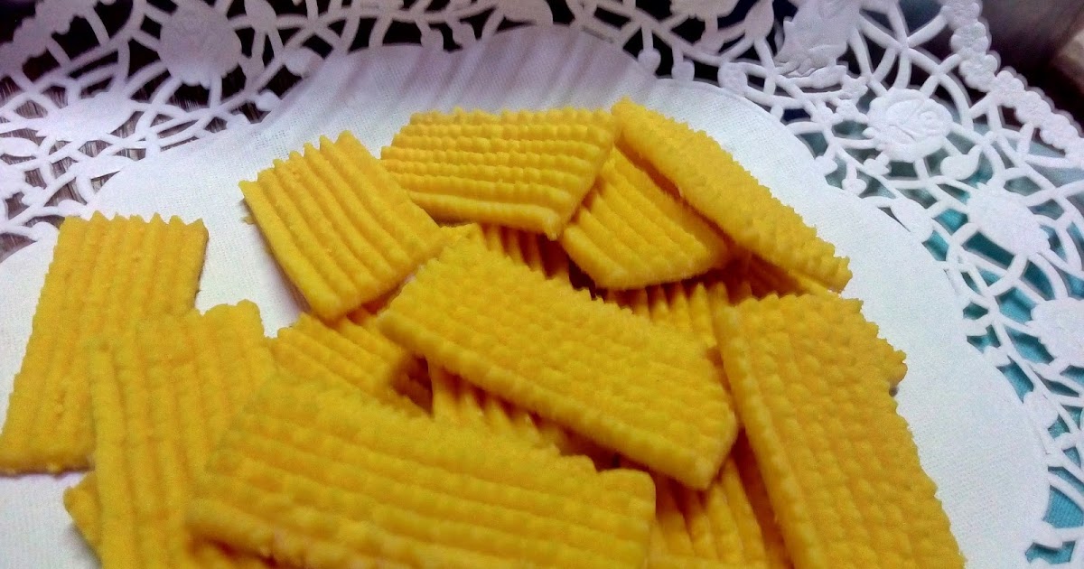 SurayaMSyed: Biskut Semperit