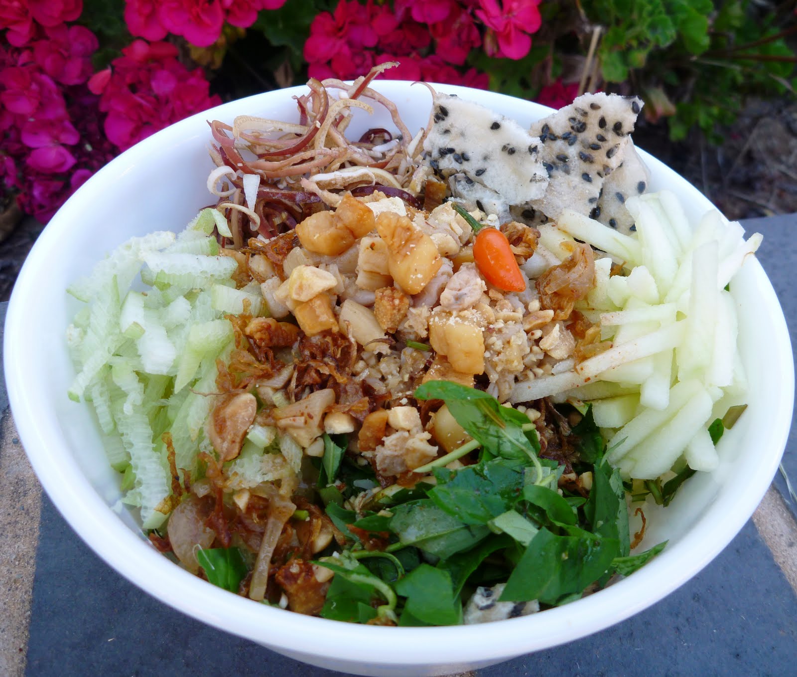 The Spices Of Life . . .: Cơm Hến (Clams Cooked Rice)