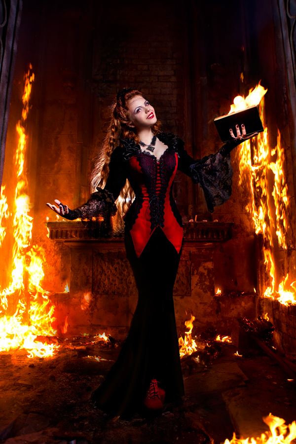 Calvin's Canadian Cave of Coolness: Classic Cosplay By Fenix Fatalist