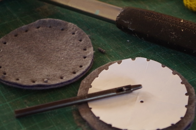 poppy street: crochet: felt coaster