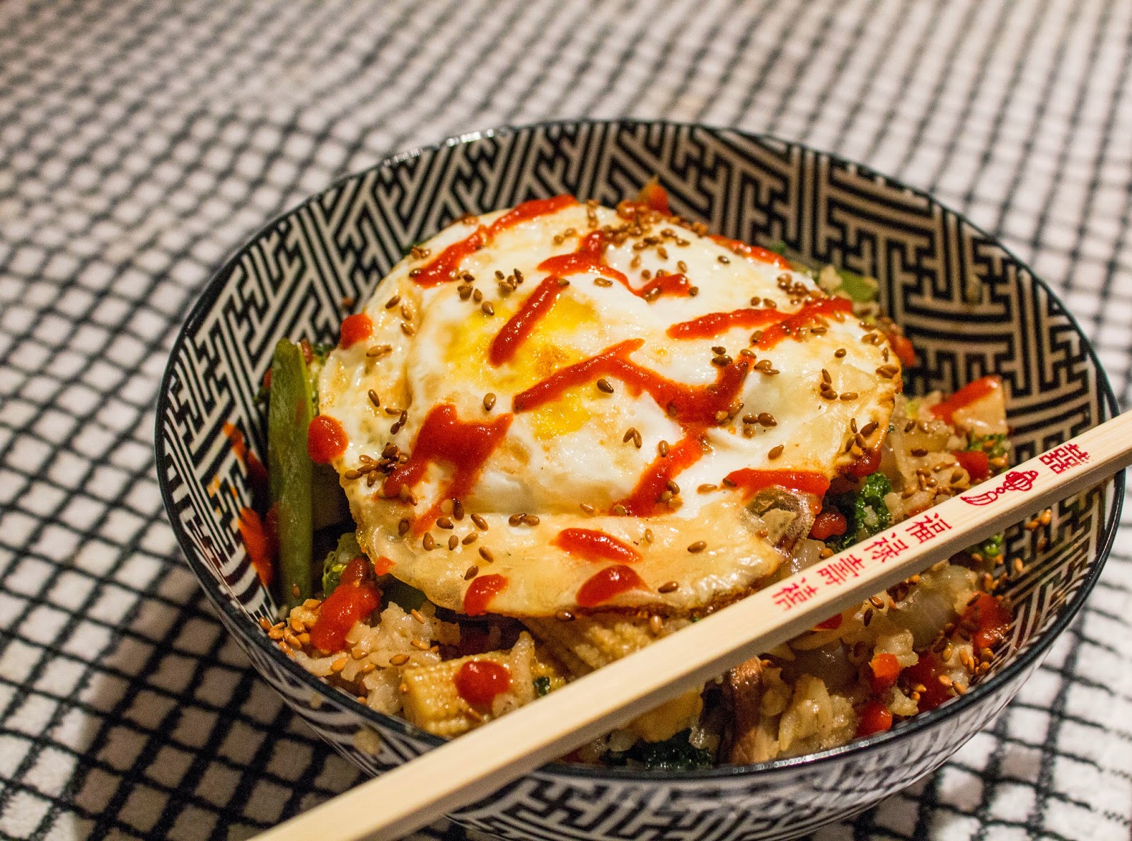 vorace.: Quick & Easy Brown Rice Bowl