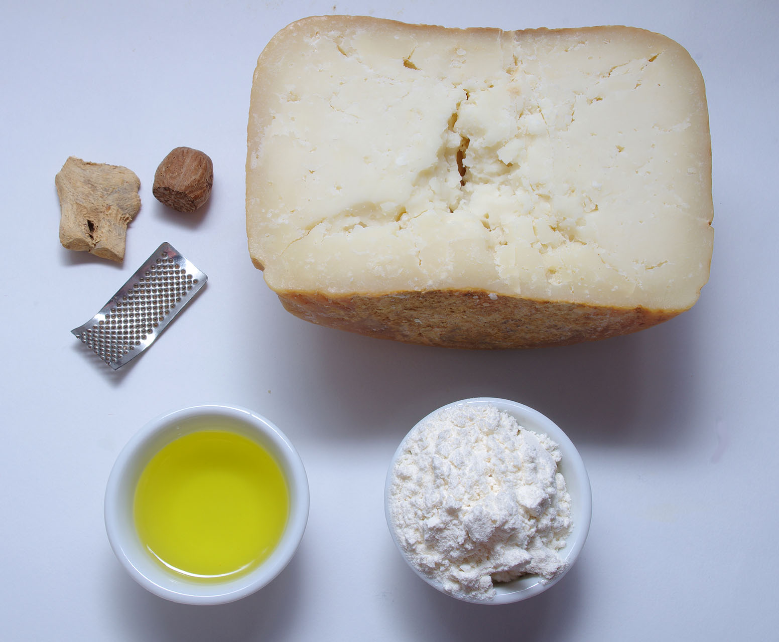 Fentdetutto: Lasaña con bechamel de queso de leche cruda semicurado