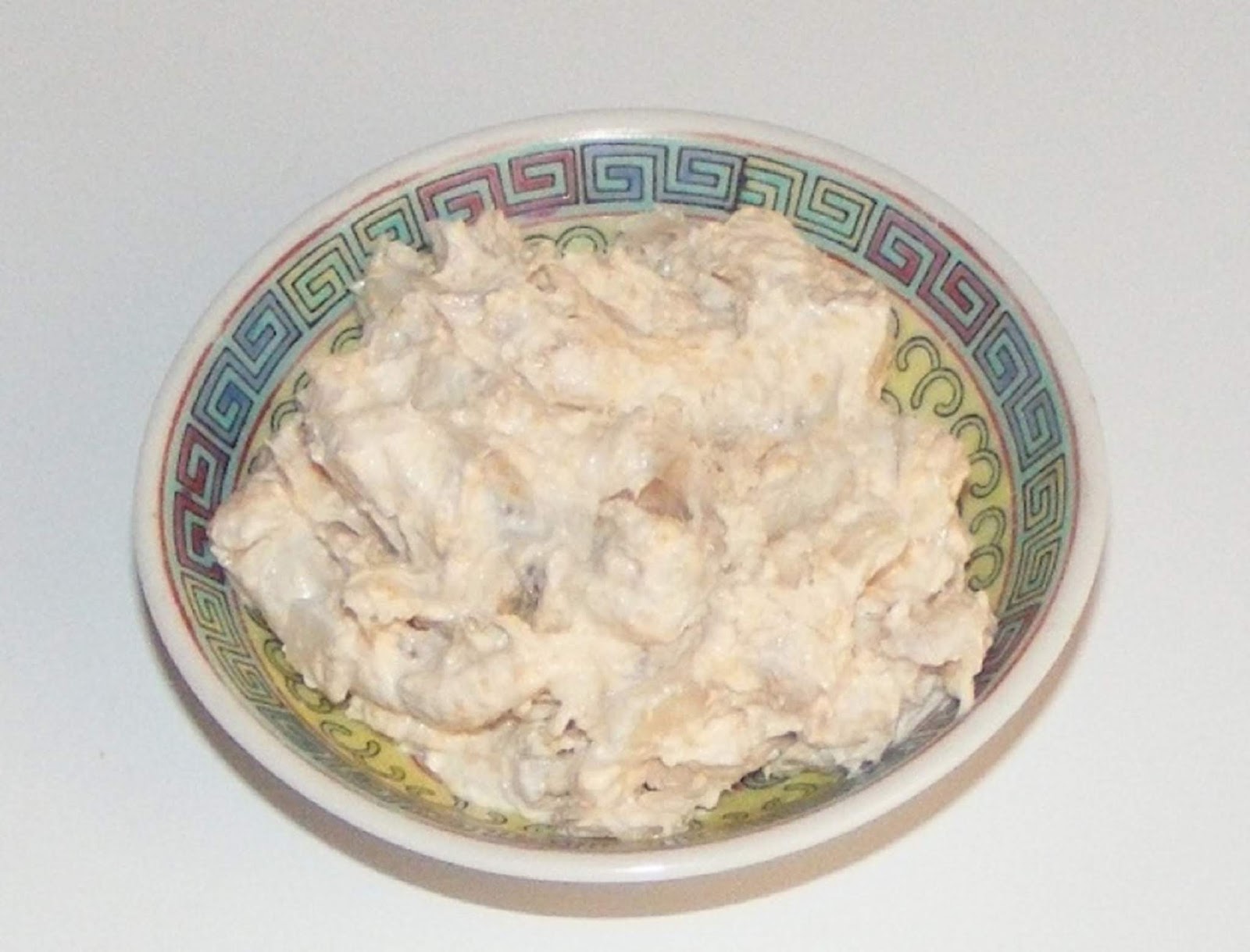 Salata de icre cu peste afumat | Preparatedevis.ro