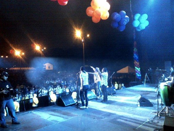 Yaguaza.com: RIKARENA ENCANTÓ CON SU MERENGUE EN ITAGÜÍ