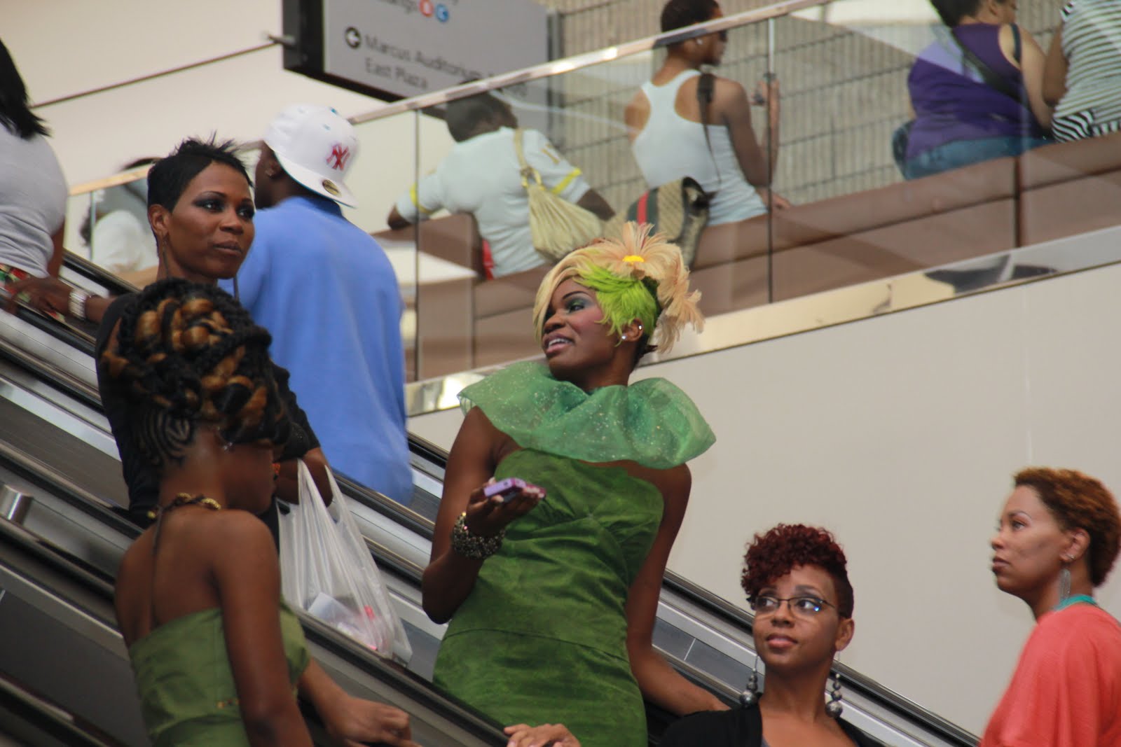 Bronner Brothers Hair Show: COLOR — BELLEMOCHA.com