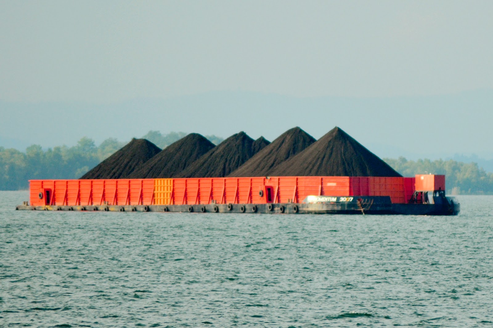 Jenis & Ukuran Tongkang (Barge) Batu Bara