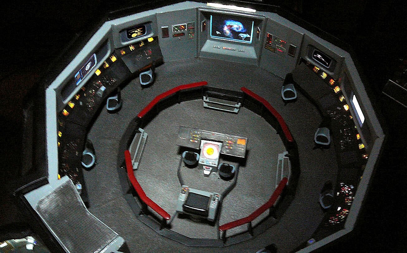 Star Trek Prop, Costume & Auction Authority: The Ultimate AMT Star Trek ...