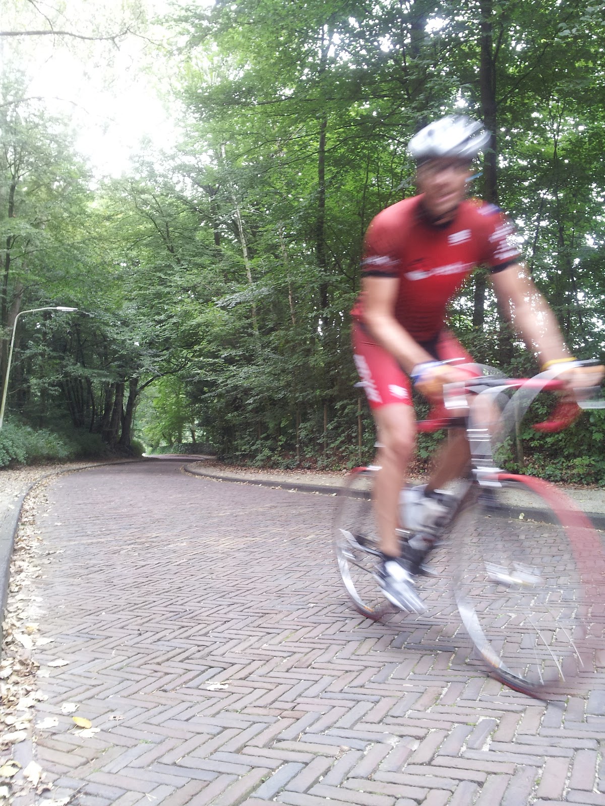 Eric D. Schabell: ALS - JBoss cycling in 2nd annual Ries van der Velden ... Eric D. Schabell: ALS - JBoss cycling in 2nd annual Ries van der Velden ...