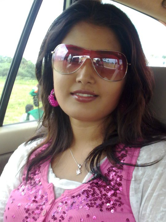 desistarz: Mallu actress sandra jose unseen pictures