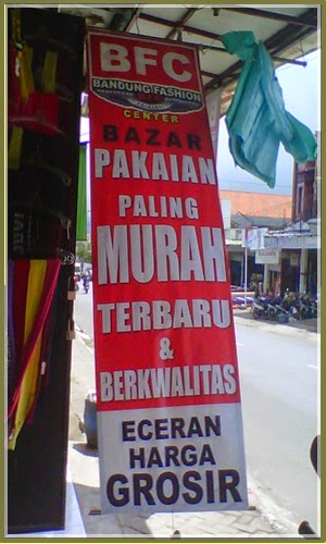 Contoh Baner Promosi Untuk Menarik Konsumen Datang Ketoko Baju