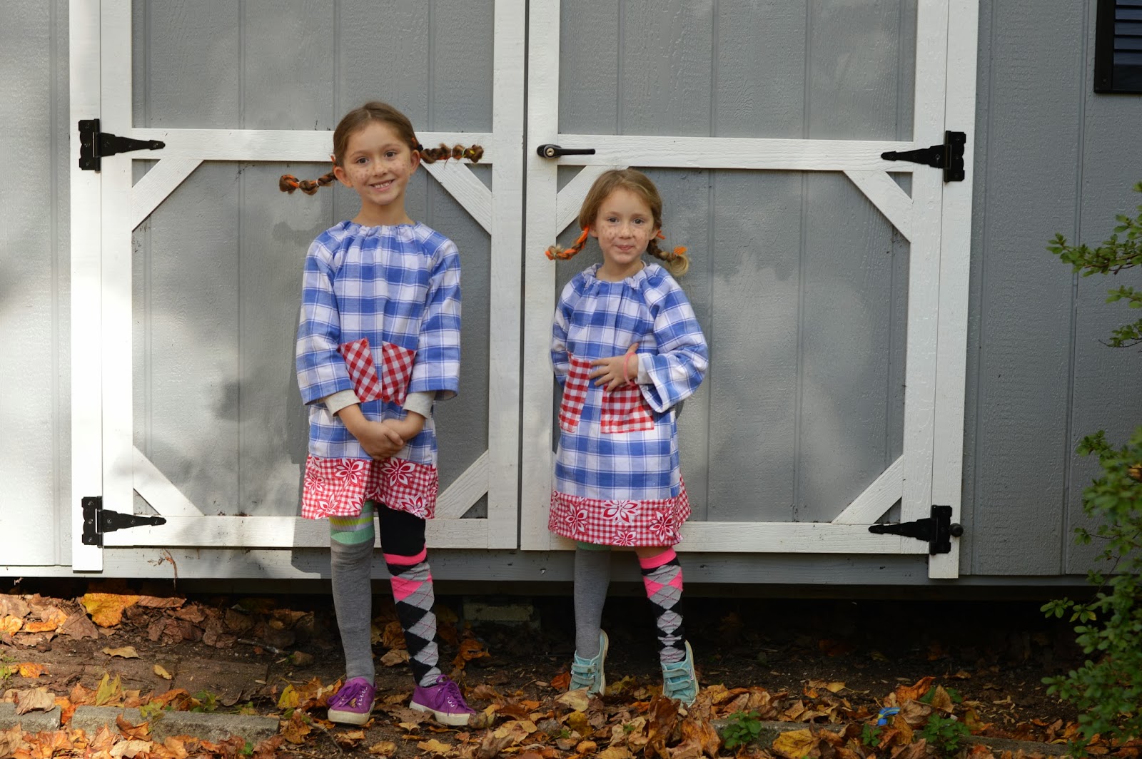 Musings on the Simple Life: The Costumes