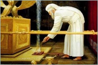 Who Are We? A Royal Priesthood 1st Peter 2:9-10 (Wednesday Night ...