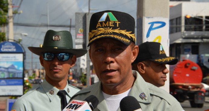 Director de AMET realiza cambios en 47 posiciones - VILLA- LAMATA.NET