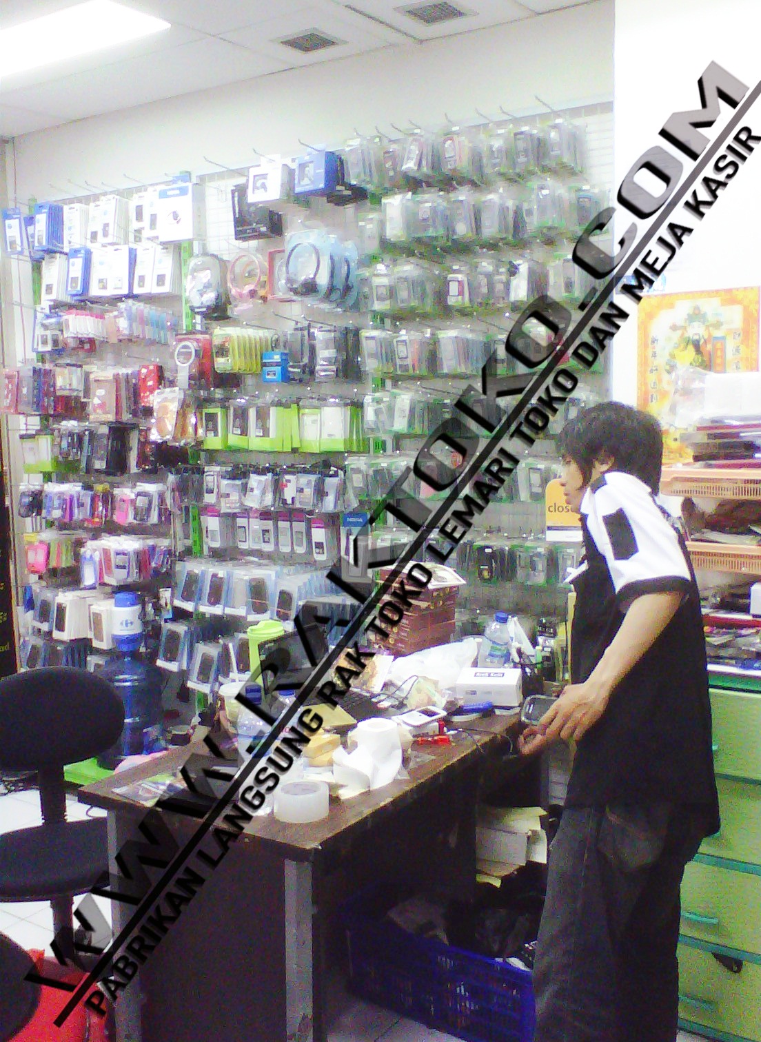 rak supermarket,rak minimarket,rak toko,meja kasir: Model display ...