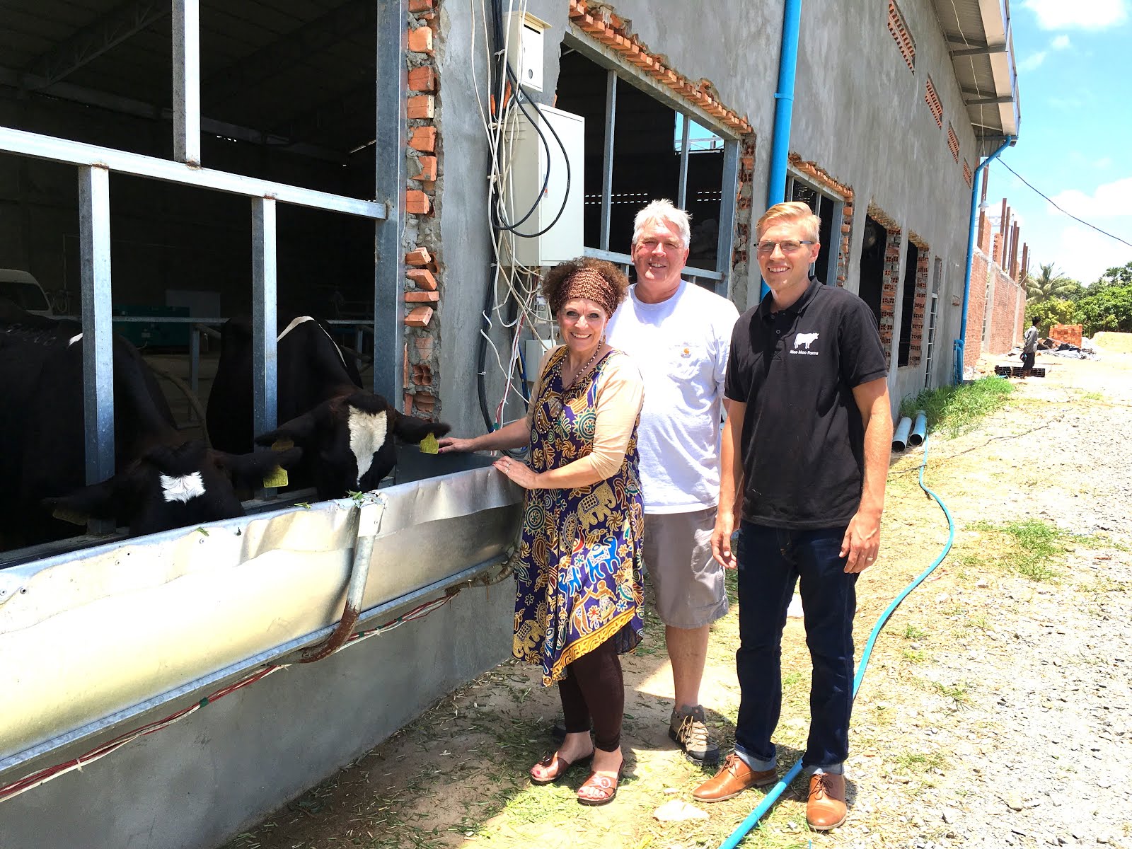 jamie's journey of joy: ~welcome to moo-moo farms