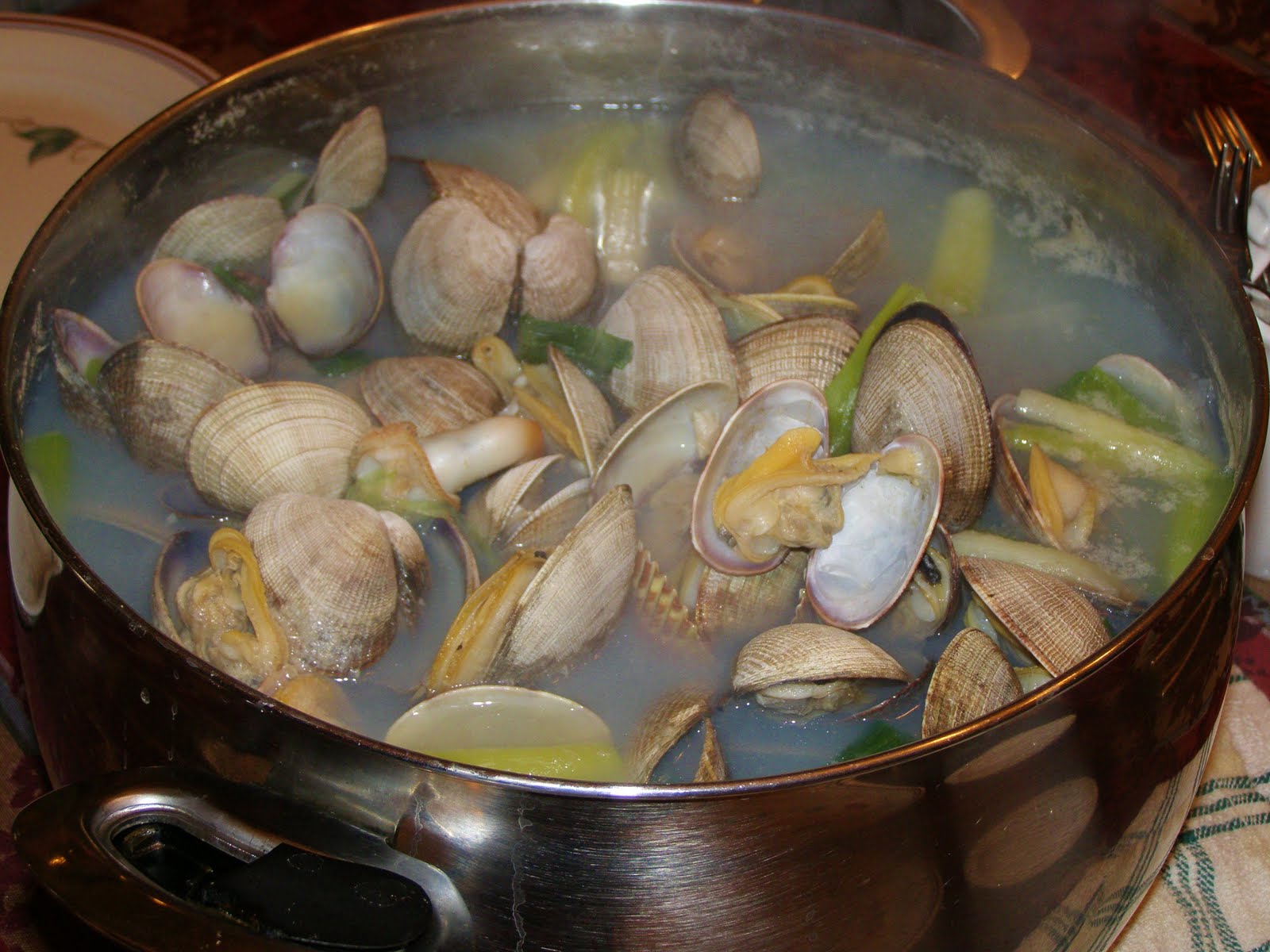 HE{ART}: Clam Digging In Washington!!