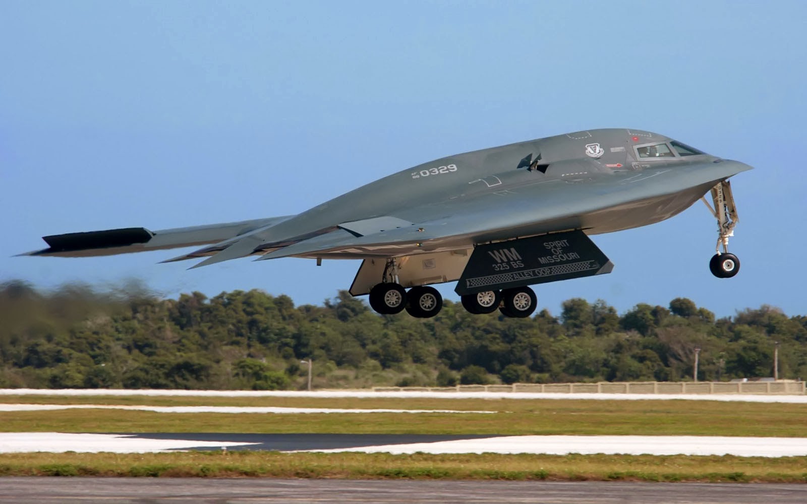 wallpapers: Northrop Grumman B-2 Spirit Aircraft Wallpapers