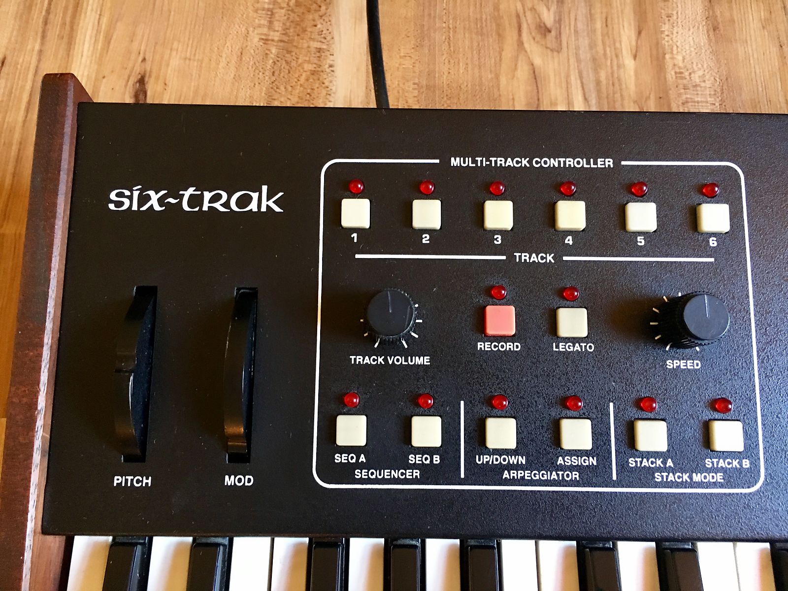MATRIXSYNTH: Sequential Circuits Six-Trak SN 003849