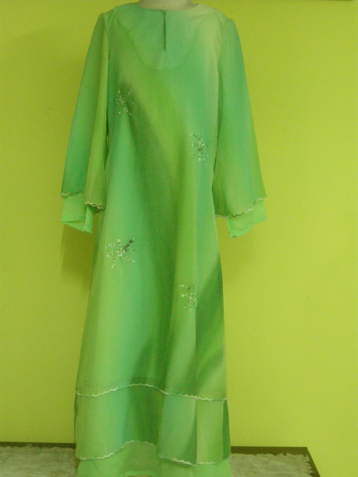 srisutera: GAUN LABUH / JUBAH MODEN UNTUK KANAK-KANAK