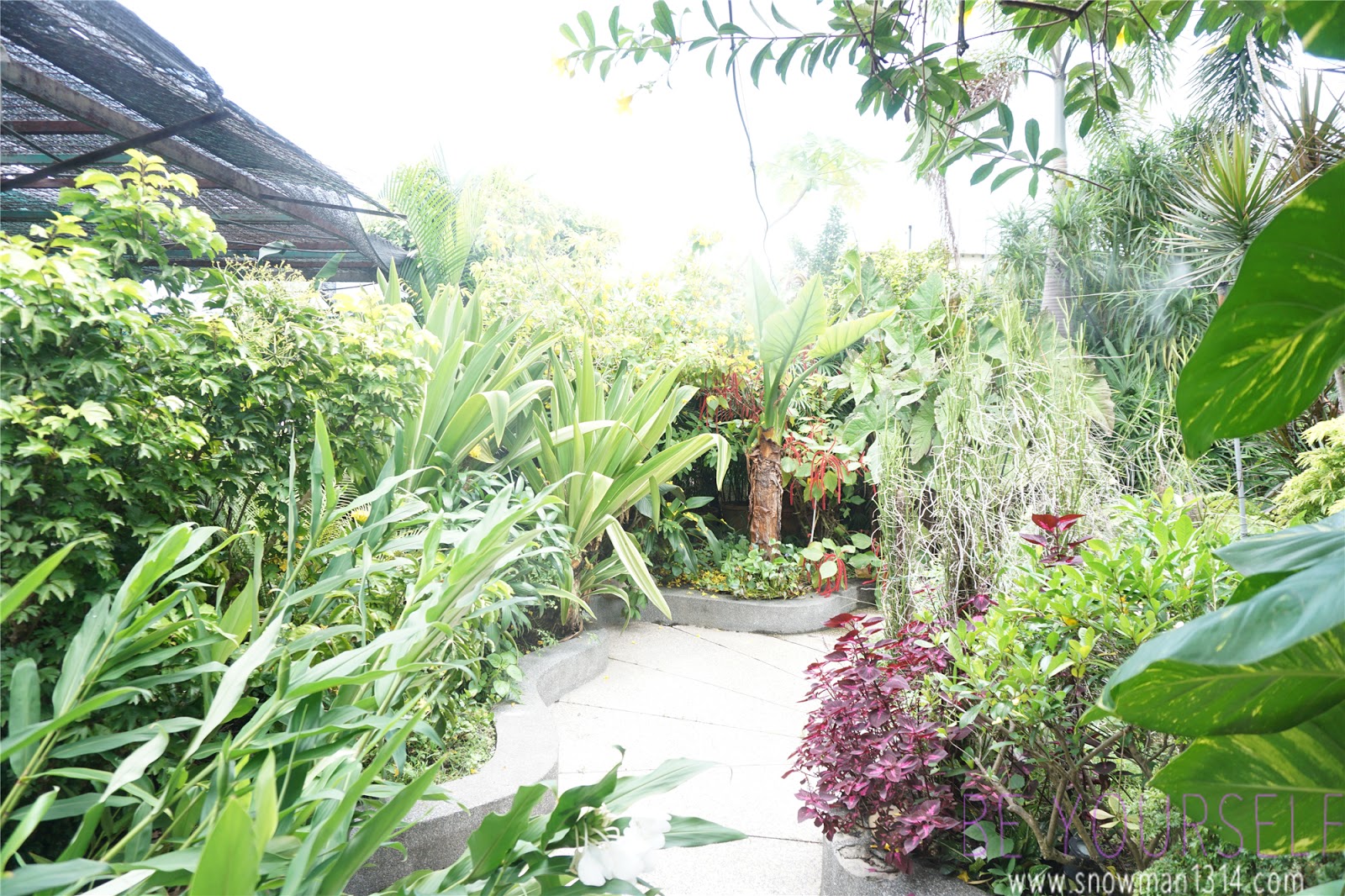 Rooftop Secret Garden @ 1 Utama | Snowman · Sharing
